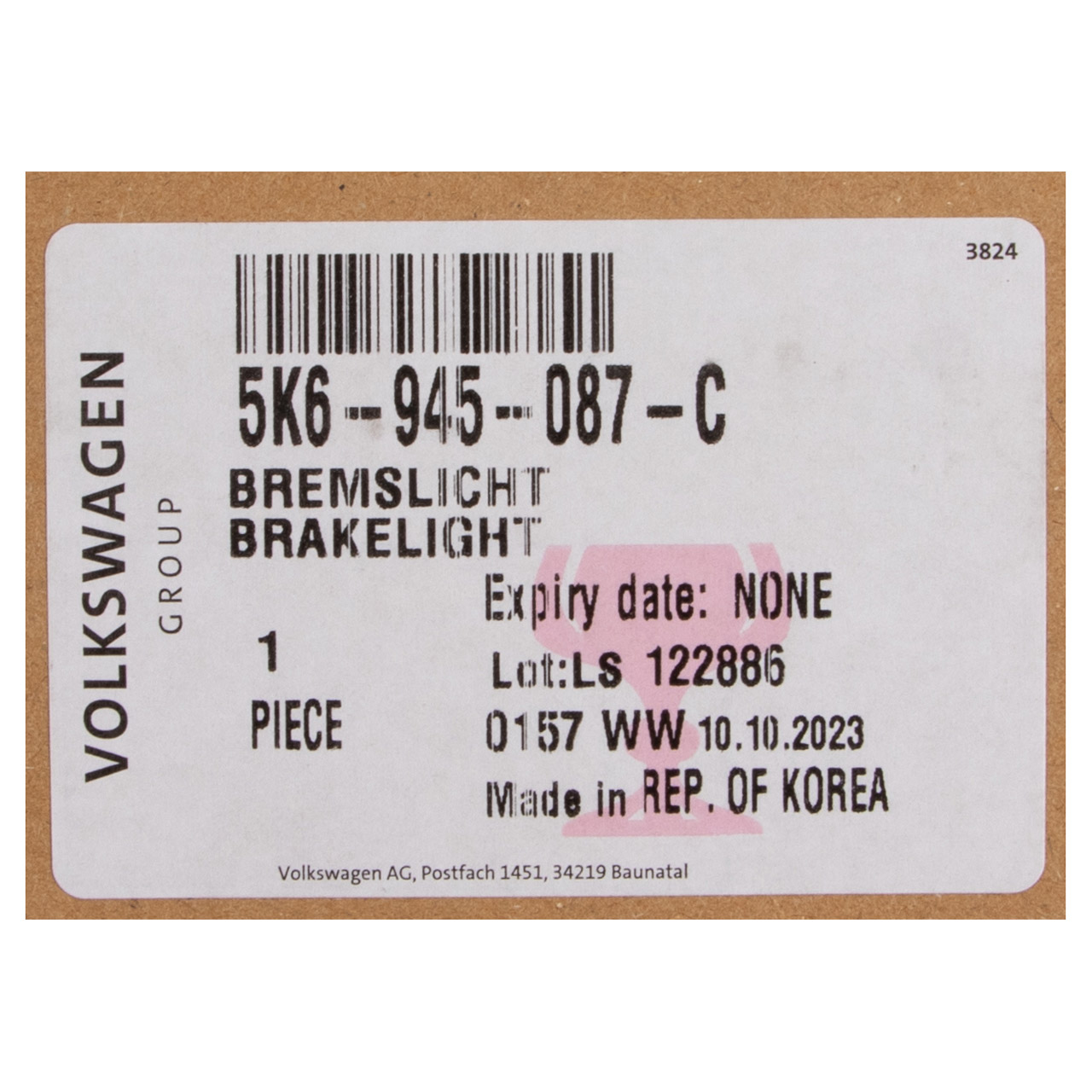 Original VOLKSWAGEN Third brake lights - 5K6 945 087 C | myparto